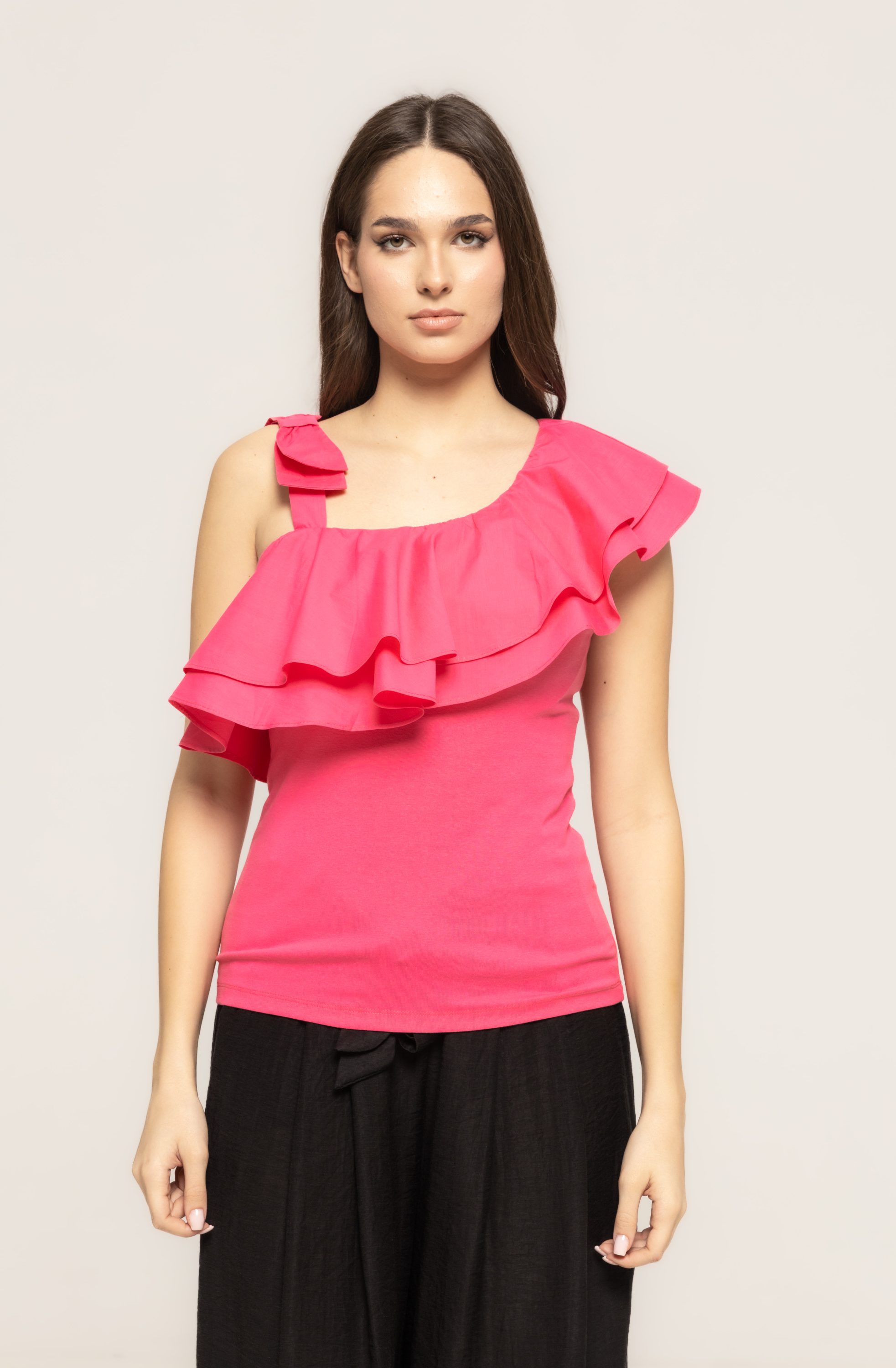 Top asimetric cu volane și bretea decorativă Dalma - ETIC